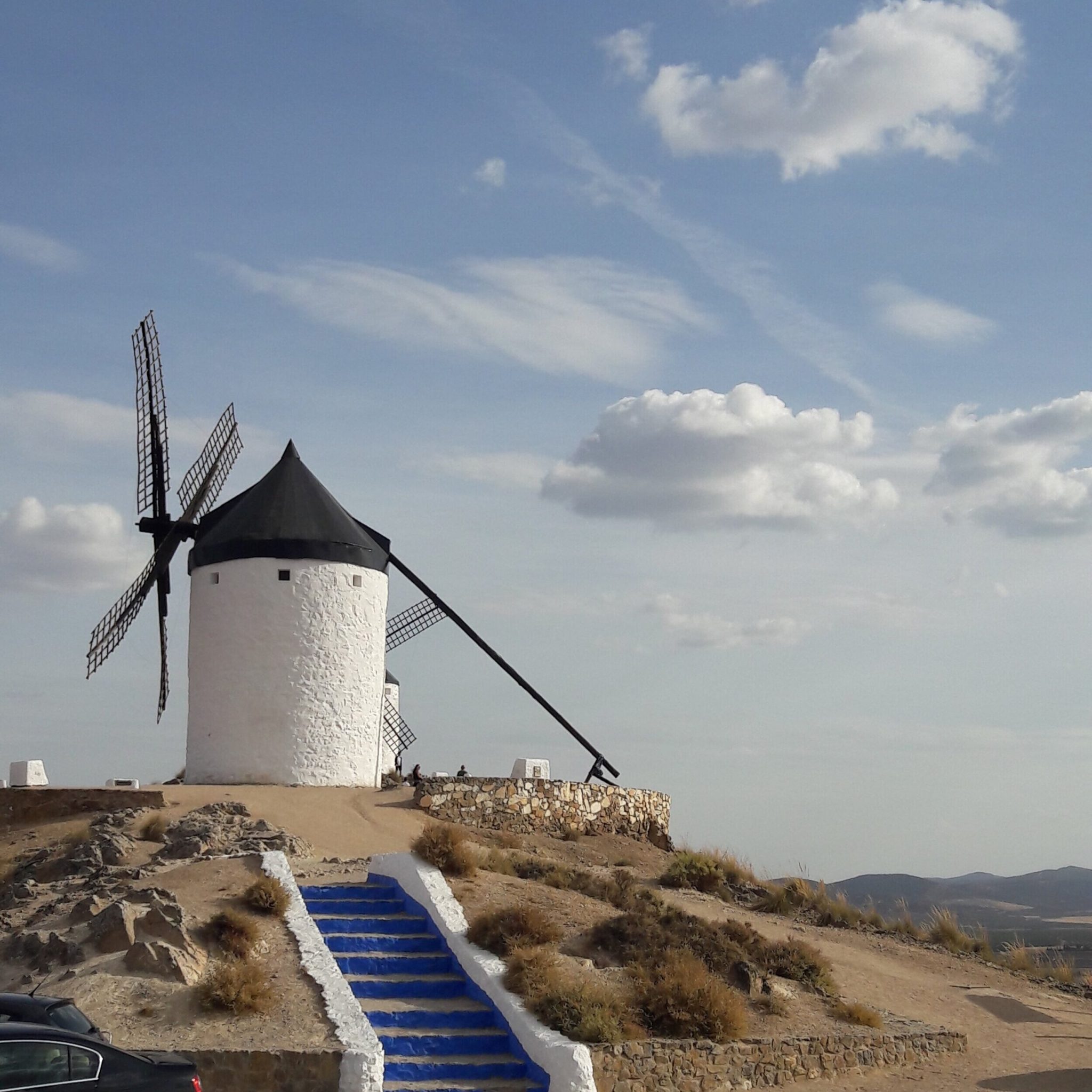 When and How do I Give ‘Dos Besos’? – Sincerely, Spain