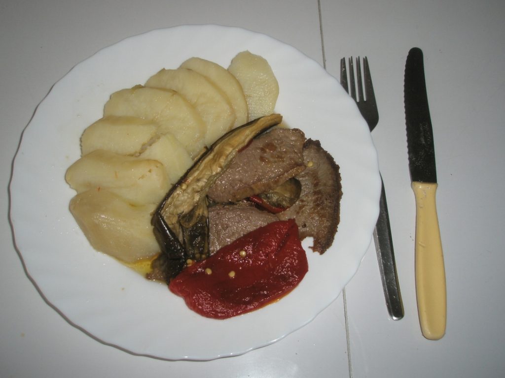 What Does “Buen Provecho” Mean? – Sincerely, Spain